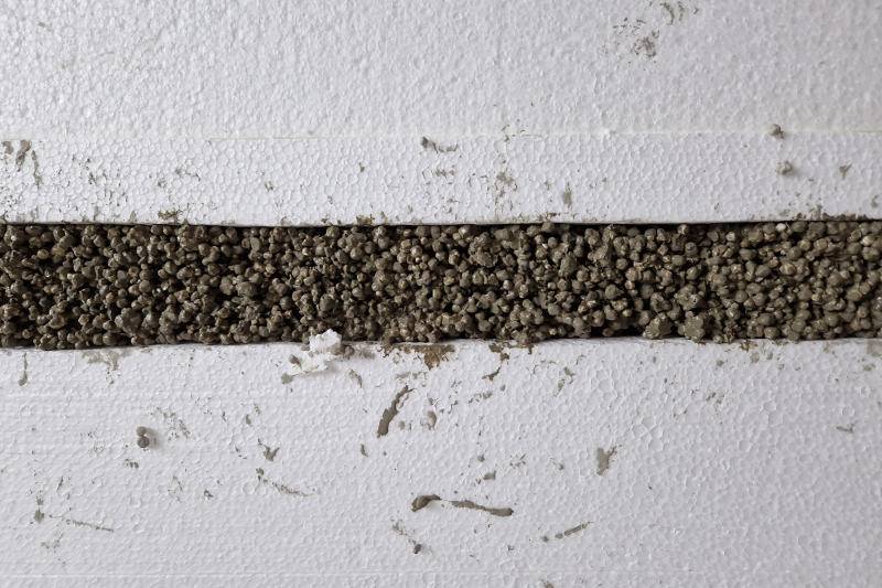 EPS Beads Mixed With Cement: Light Insulating Screed for Floors ...